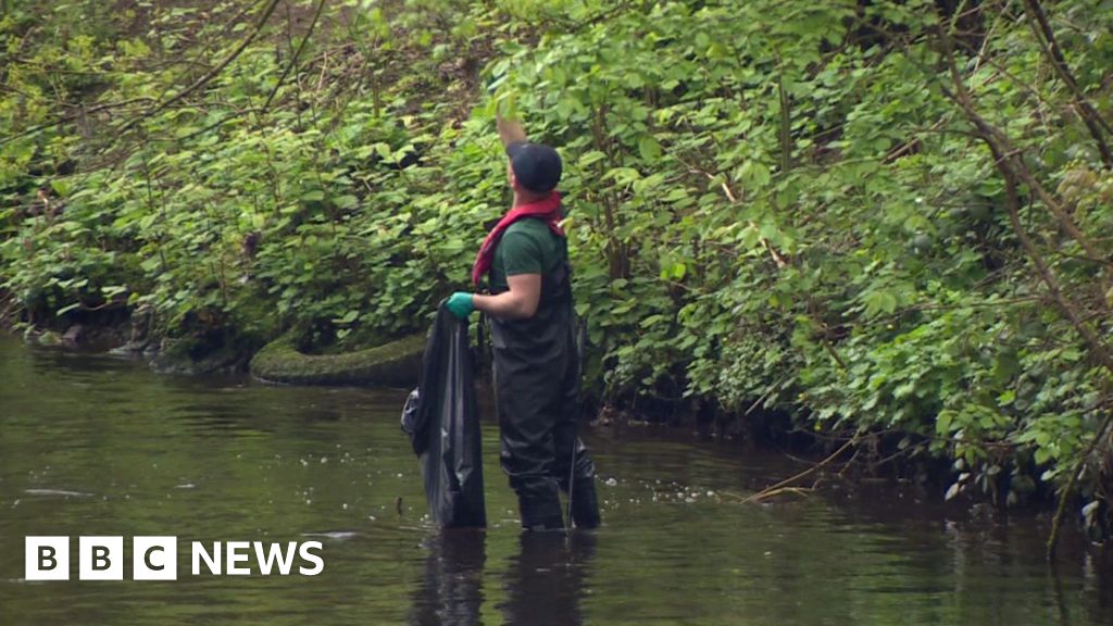 River Mersey rangers start water quality patrols - BBC News