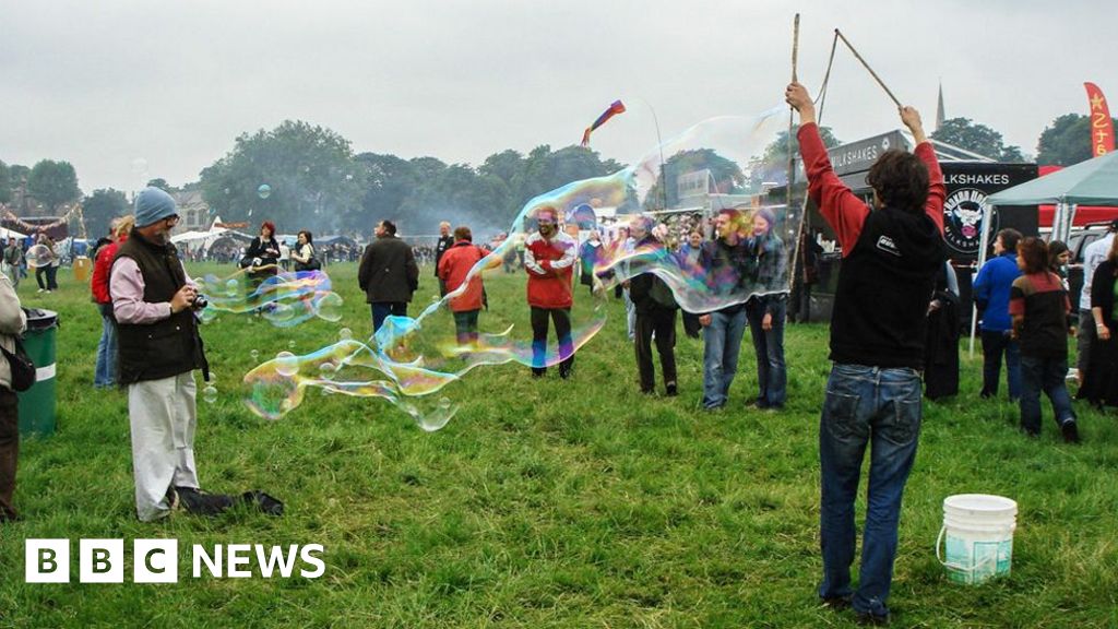 Cambridge Strawberry Fair celebrates 50 years of volunteering