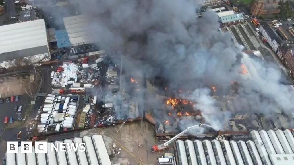 Wolverhampton road near site of huge factory fire remains closed