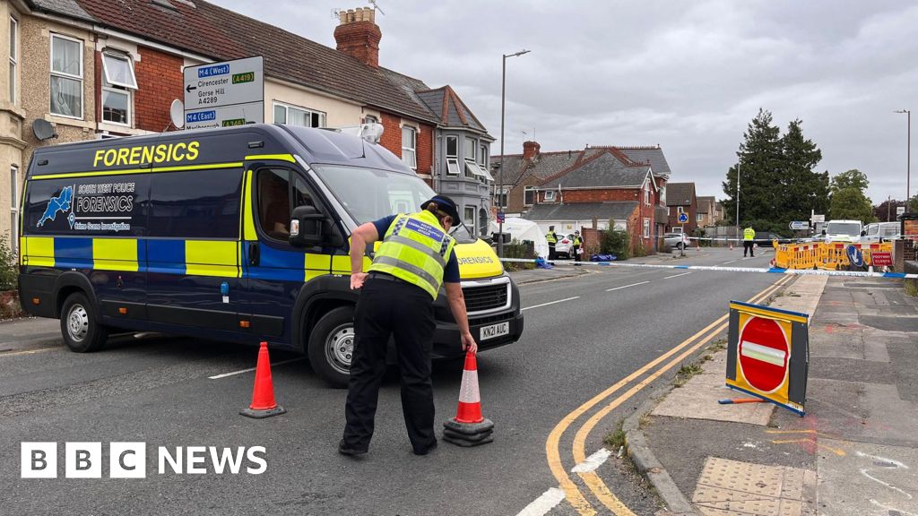 Swindon: Man, 31, charged with murder after Manchester Road death