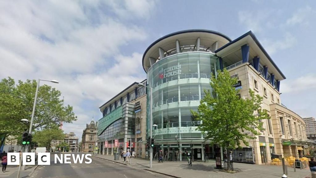 Man charged after stabbing in Nottingham city centre bar