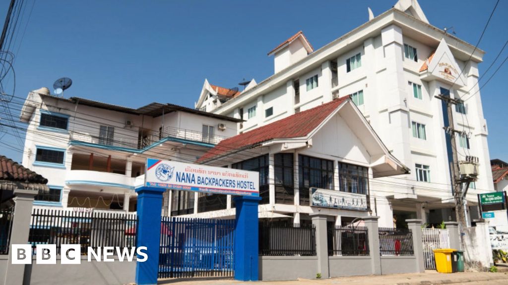 Hostel linked to Laos alcohol poisoning deaths to reopen - BBC News