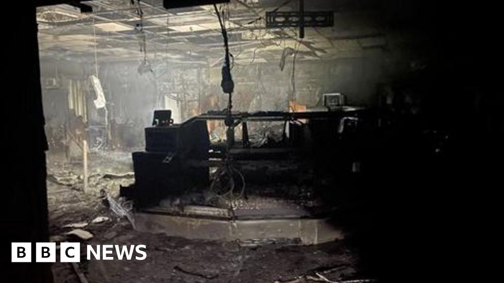 Baglan Energy Park: Crews tackle blaze at former power station - BBC News