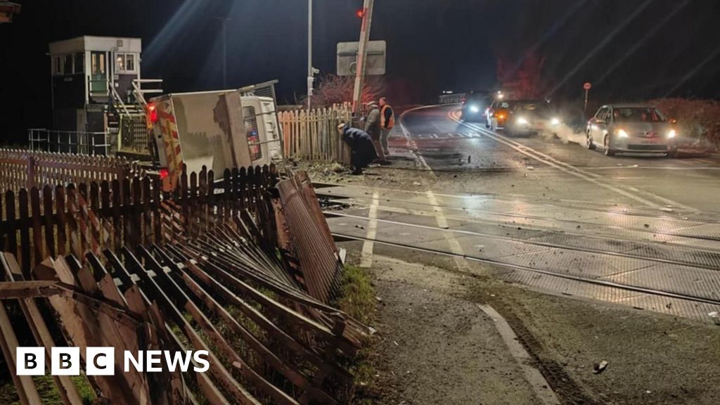 Man arrested over Craven Arms level crossing van crash