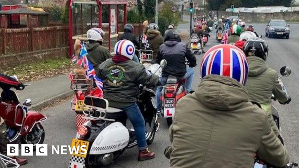 Scooters join Remembrance ride-out from South Elmsall to Ackworth