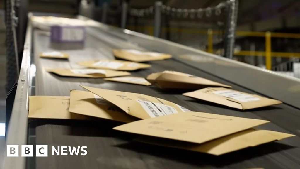 Black Friday: Amazon warehouse in Kent processes millions of packages ...