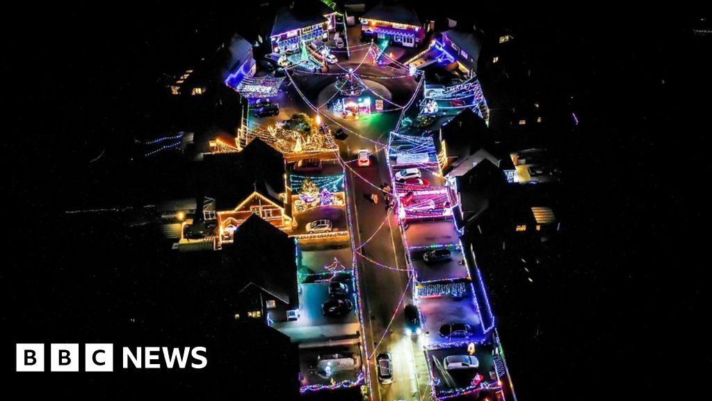 Upset as safety issues end Burton-upon-Trent charity lights display ...