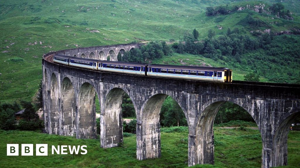 ScotRail launch 'bike carriages' on West Highland line - BBC News