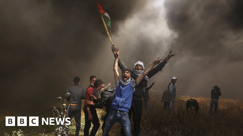 Deadly unrest on Gaza-Israel border as Palestinians resume protests