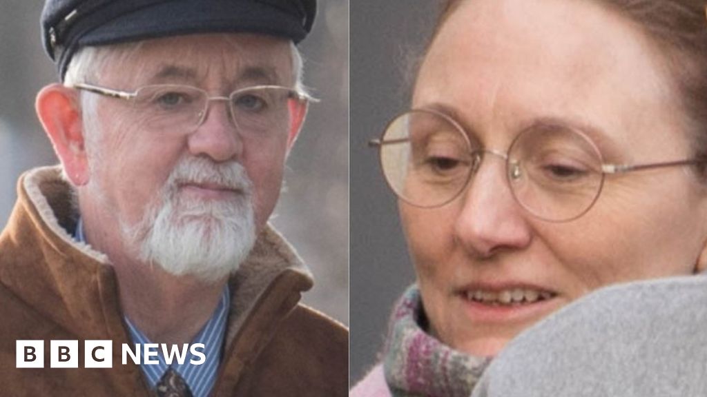 Harpist Danielle Perrett tells trial accuser assaulted her - BBC News