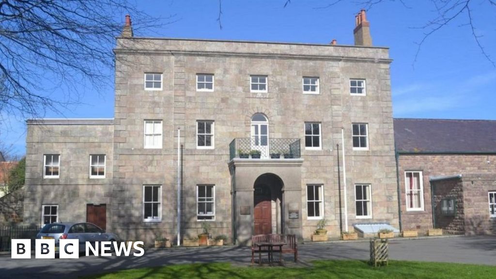Three nominations for States of Deliberation election in Alderney - BBC ...