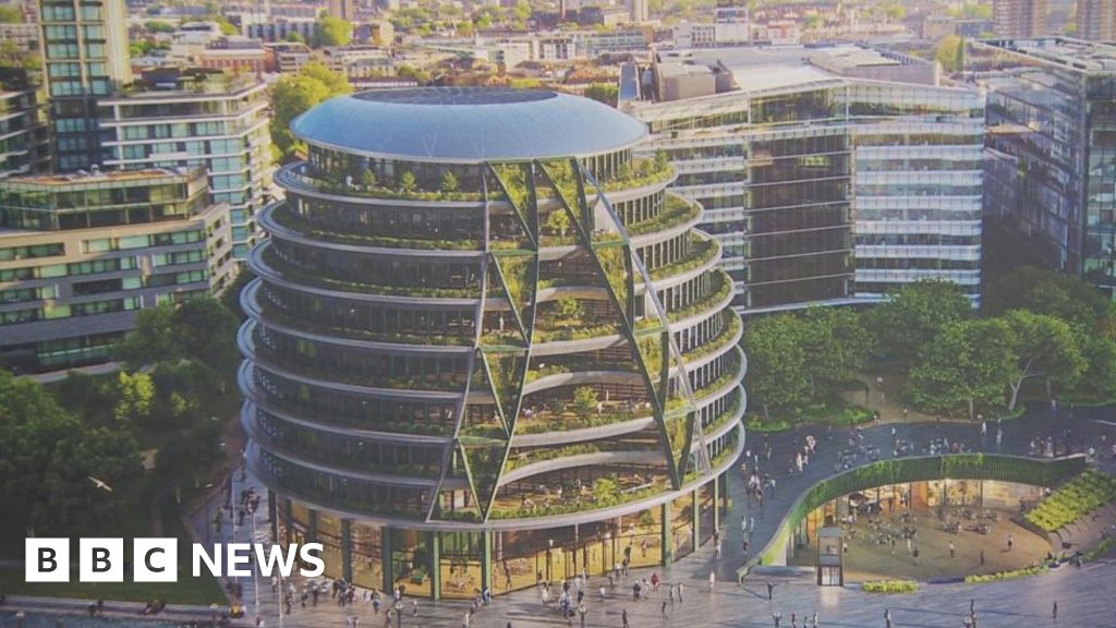 Watch: The legacy of London's former City Hall - BBC News