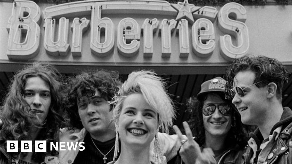 Memories of Burberries music night not just a Blur - BBC News