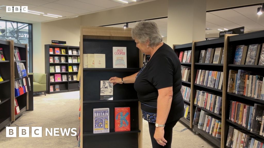 Gloucester library moves to new City Campus site