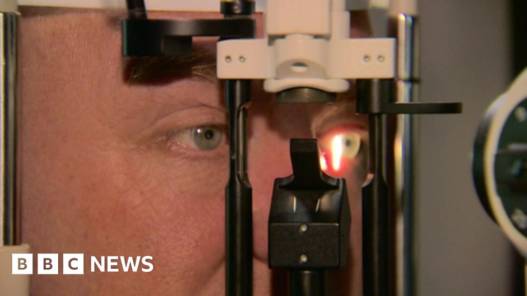 Optometry NI says 'half of all cases of sight loss avoidable' - BBC News