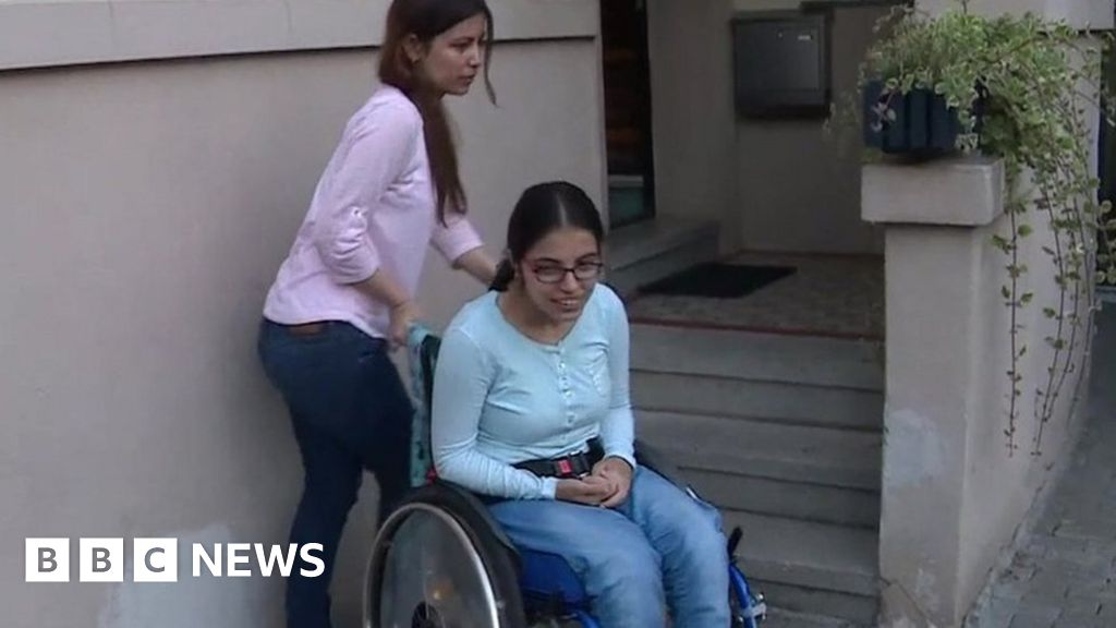 Syrian Refugee Shes Not Afraid Any More Bbc News