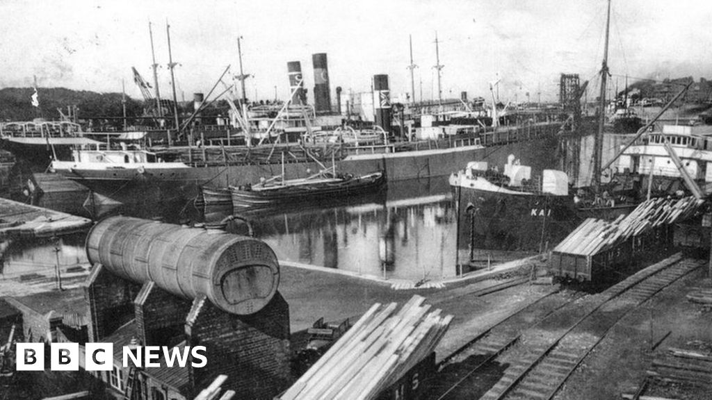 Sharpness dock: Project celebrates 150th anniversary - BBC News