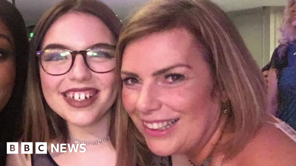 Manchester Arena bombing: Survivors on 'second chance'