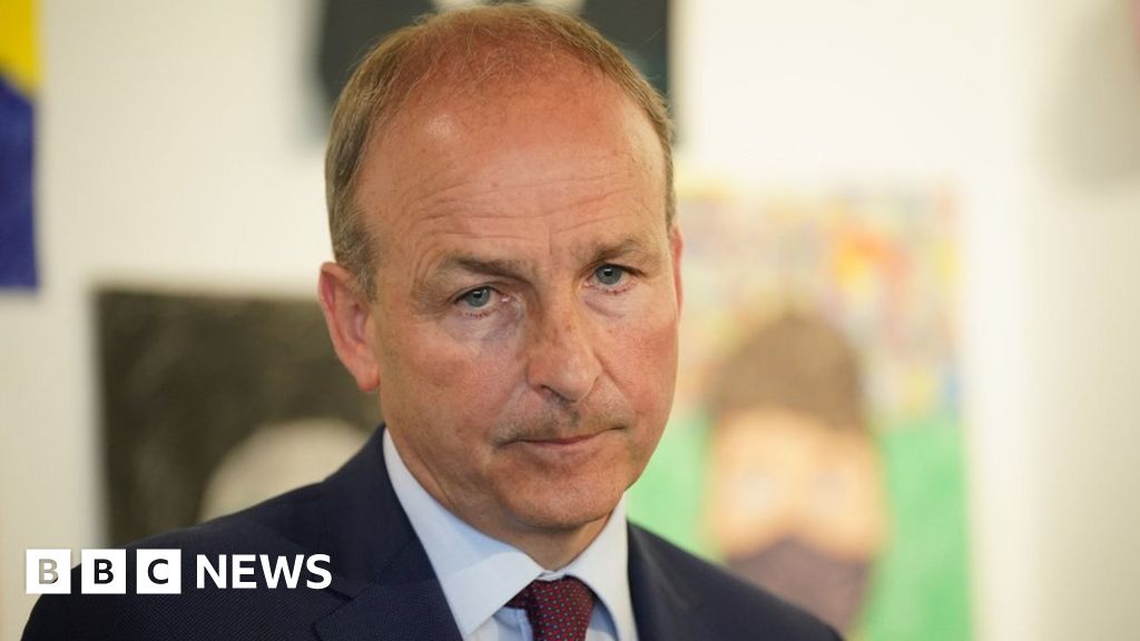 Ireland's government wins confidence vote - BBC News