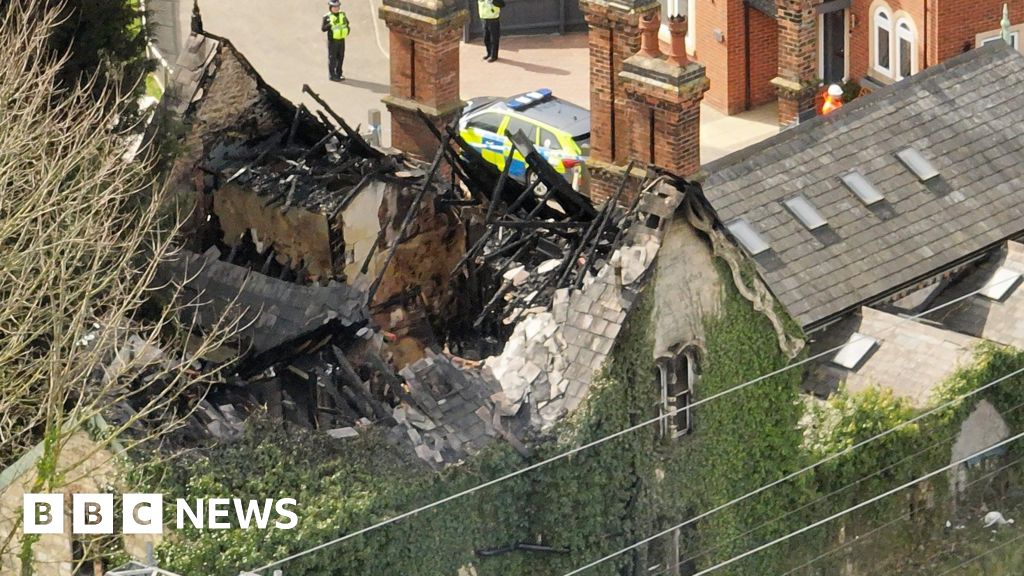 Rushton house fire victims died from smoke inhalation - inquest - BBC News