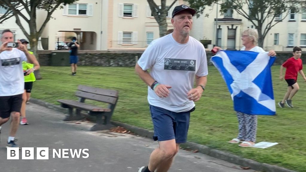 Jersey's running reverend completes 12-day challenge - BBC News