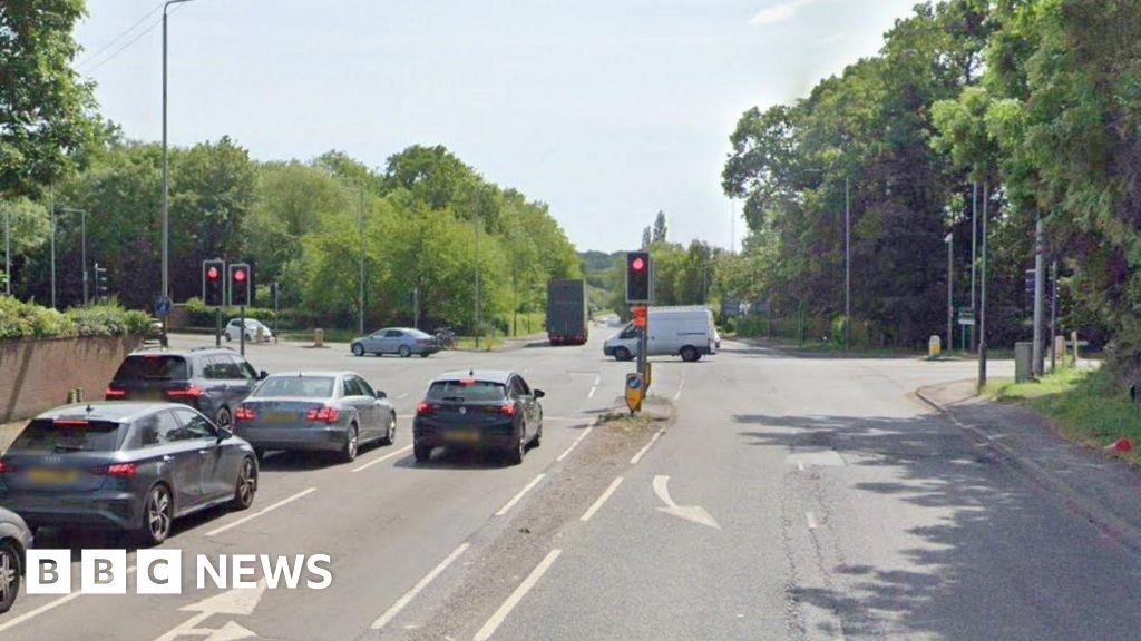 Three weeks of closures at junction of five Nottinghamshire roads - BBC ...