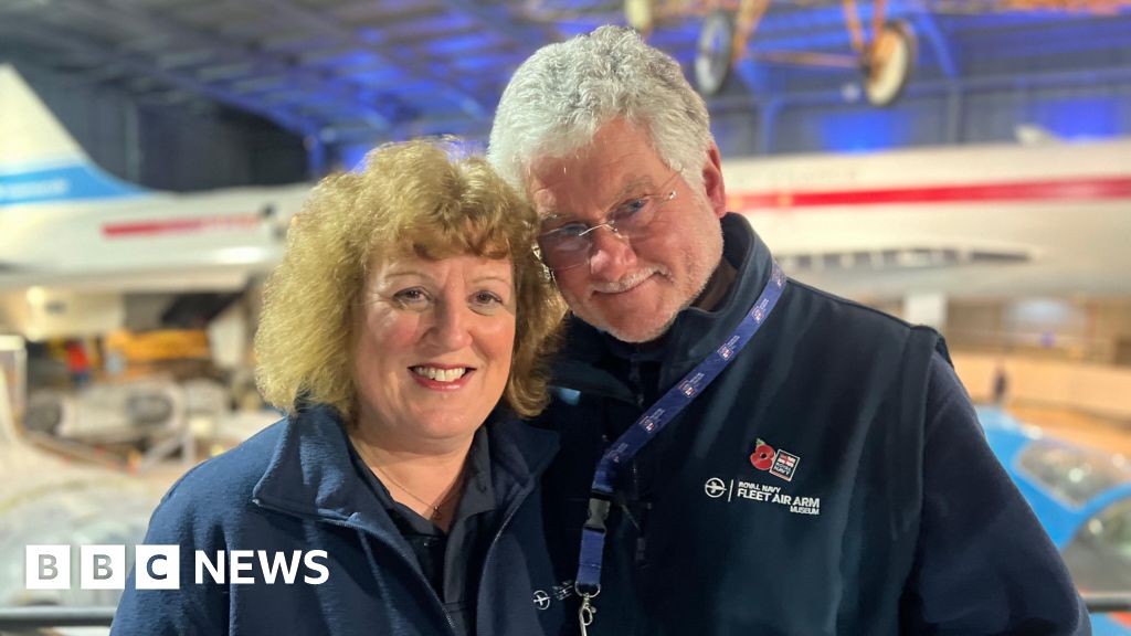 Yeovilton husband and wife reveal secret to strong relationship - BBC News