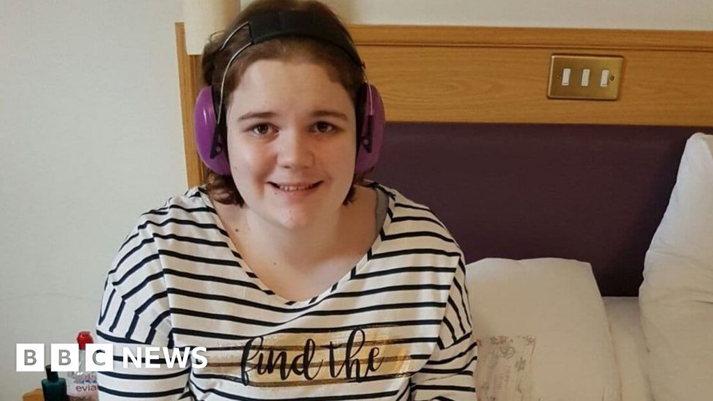 Family's anger over detention of woman with severe autism - BBC News