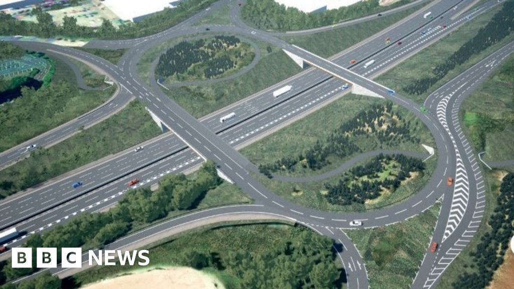 Winchester M3 junction plans criticised by conservationists - BBC News