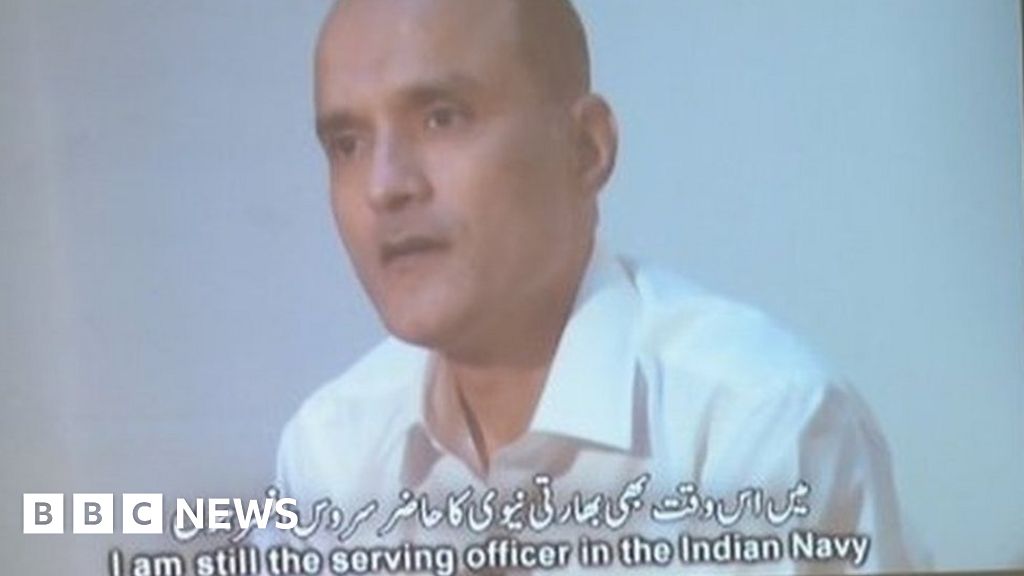 UN court orders Pakistan not to execute Indian 'spy' - BBC News