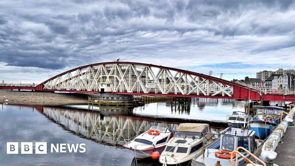 Protected status proposed for Ramsey Victorian steel swing bridge - BBC ...