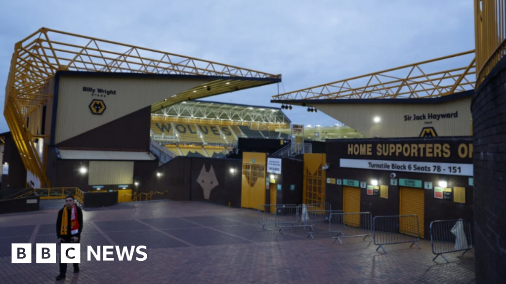 Tottenham want to poach Rodrigo Gomes from Wolves, and now he has ...