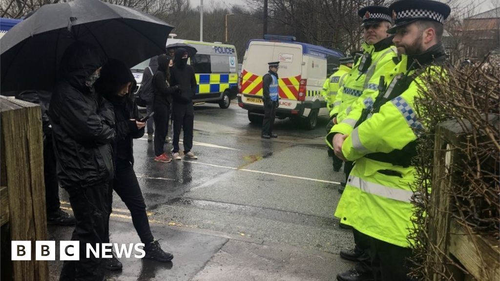 Tameside slaughterhouse protest: Eleven people charged