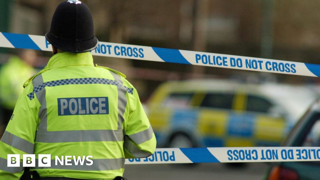 Man arrested after assault on teen in Trowbridge - BBC News