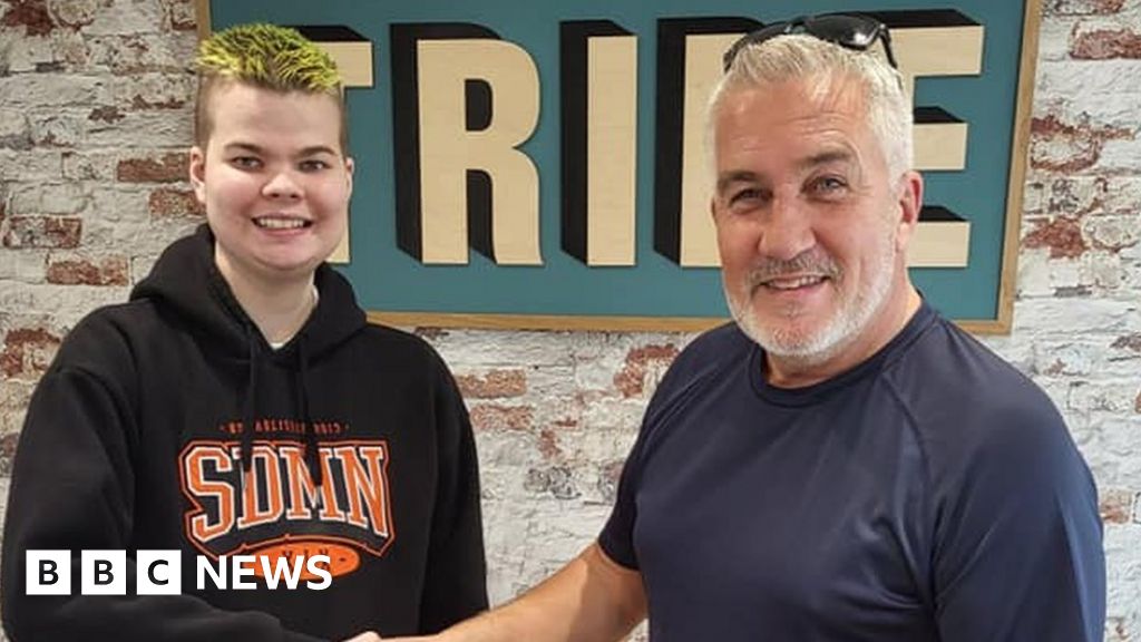 Paul Hollywood: GBBO judge gives home lesson to terminally ill boy ...
