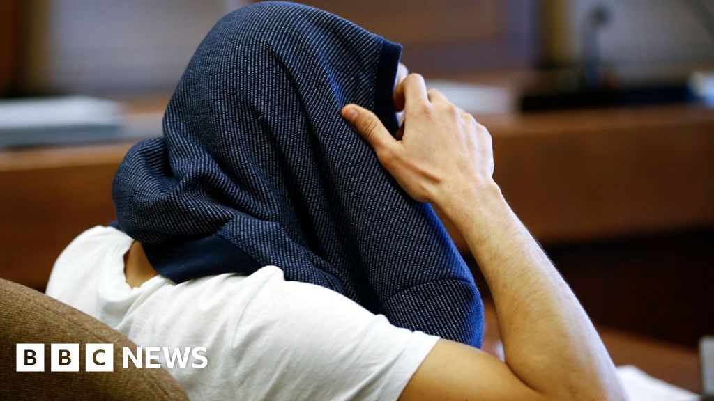 Cologne attacks: First trial for sexual assault on New Year's Eve ...
