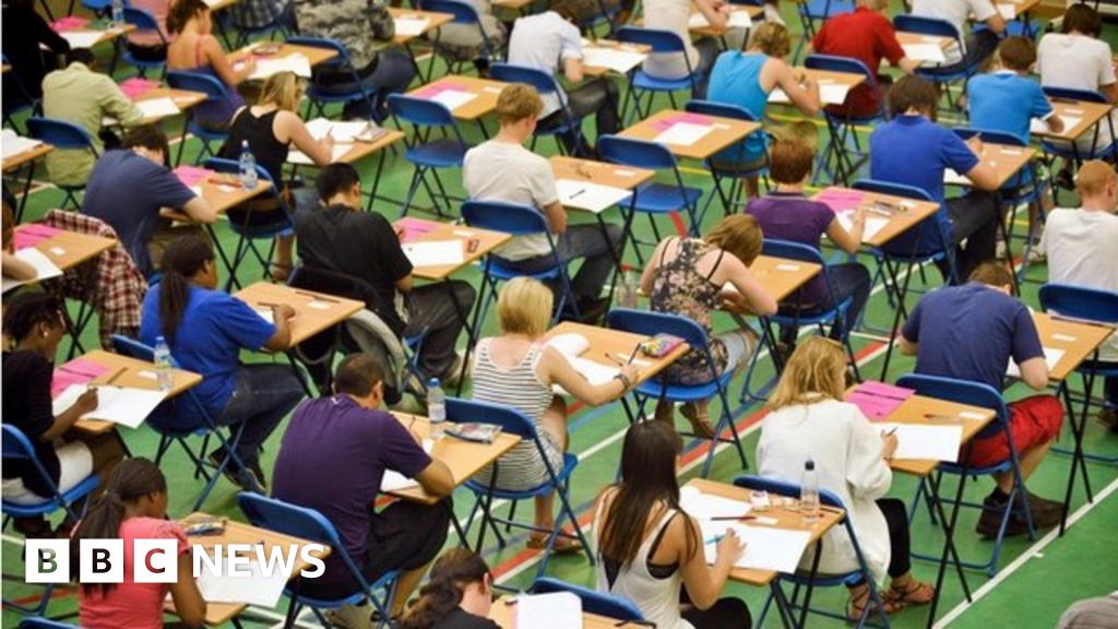 Numbers given extra exam time soaring - BBC News