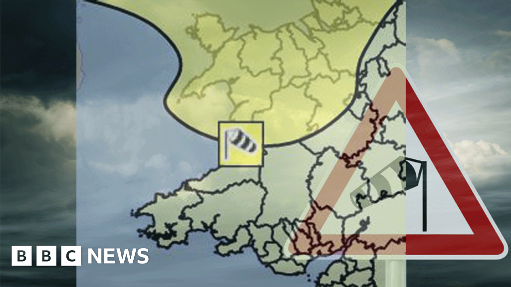 Disruption warning over 70mph winds for north Wales - BBC News