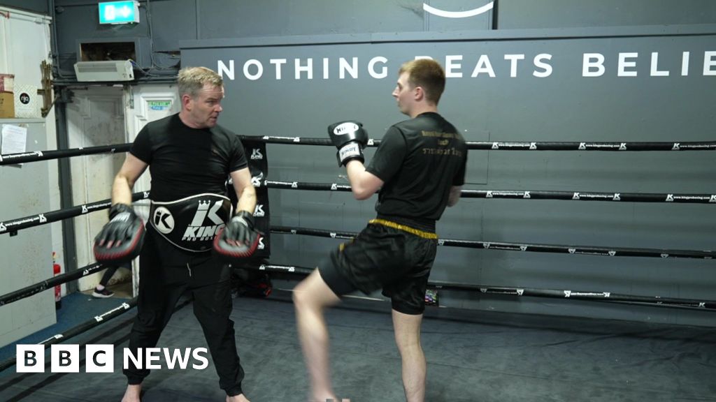 Marines' anti-knife crime drive comes to Bad Company gym in Leeds