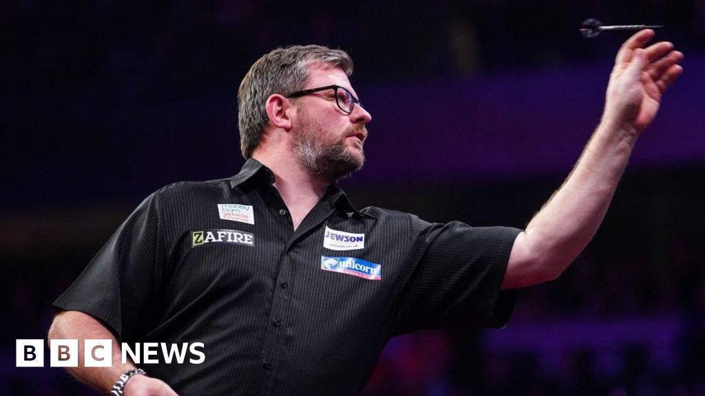 Surrey: Darts player to support fundraiser for bipolar charity - BBC News