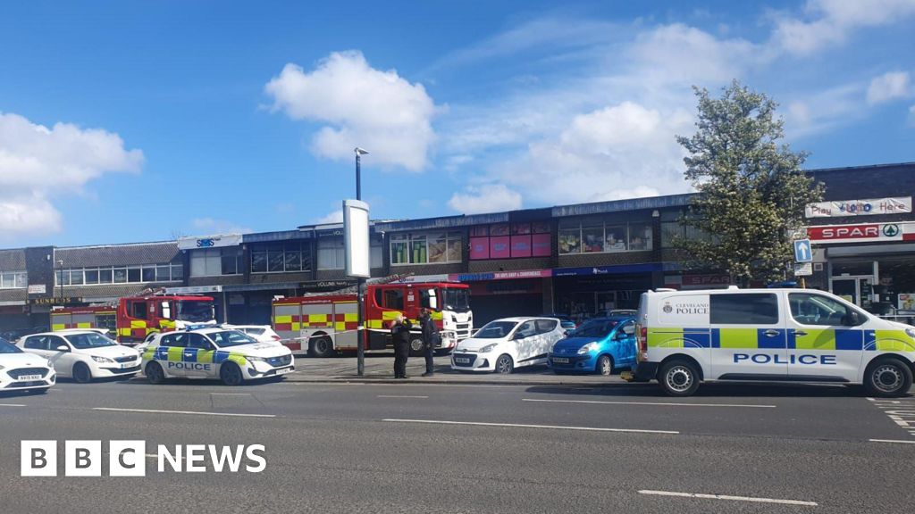 Middlesbrough fish and chip shop fire leads to shops' evacuation - BBC News