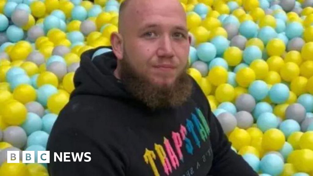 Chad Allford: Man's cocaine death after police raid was misadventure ...