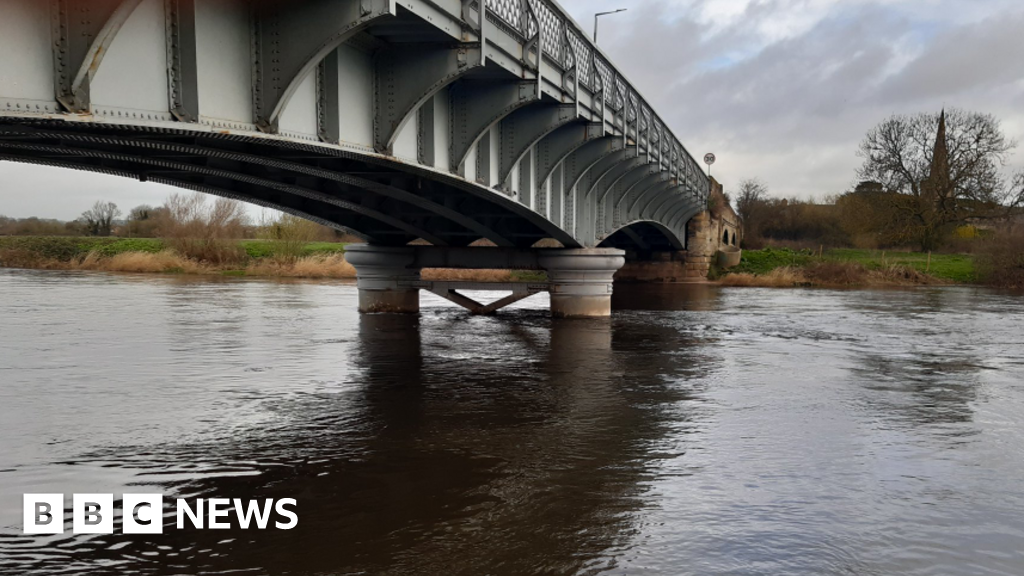 Harrington bridge restoration project due to start - BBC News