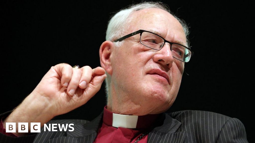 Ex-Archbishop Lord Carey resigns after child abuse review