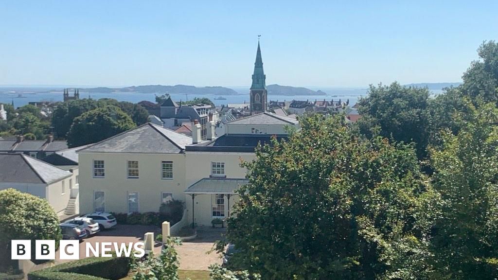 Islanders invited to have say on renters and landlords rights