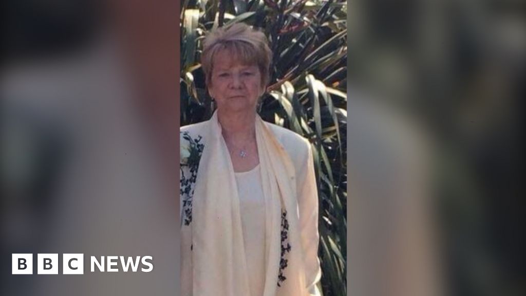 Eileen Harding, 75, dies after Upper Newtownards Road crash - BBC News