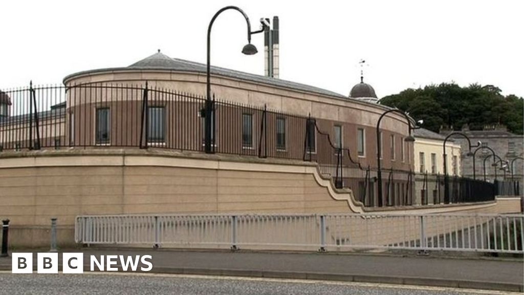 Newry: Man to stand trial accused of attempted murder - BBC News