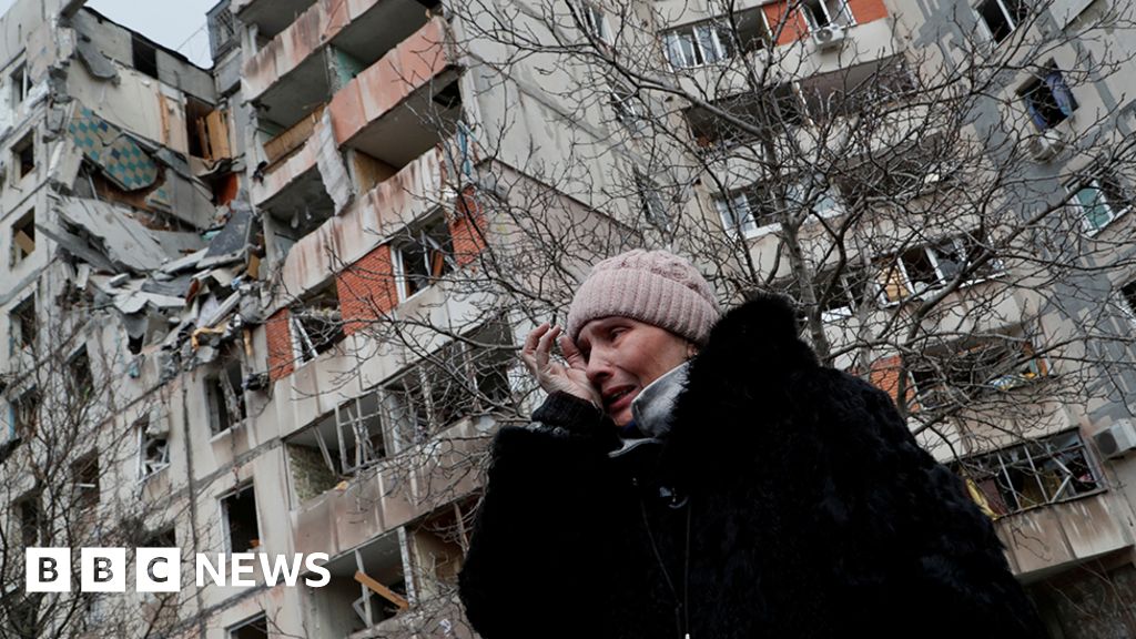 Mariupol: Why Mariupol is so important to Russia's plan - BBC News
