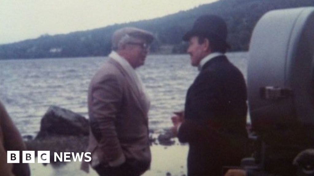 Photos show lost Nessie film cast at Loch Ness - BBC News