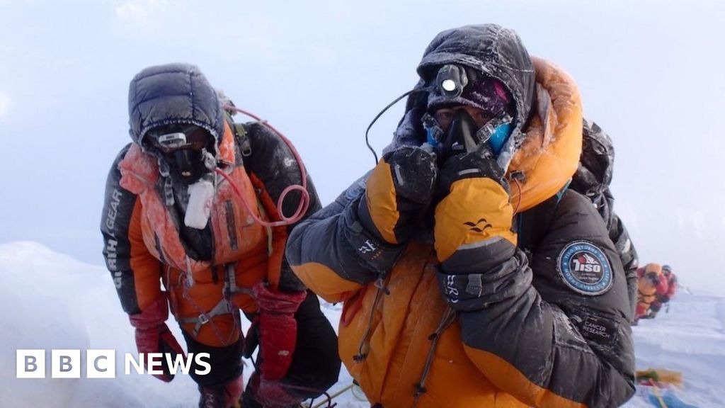 Arctic guide role for double Everest climber